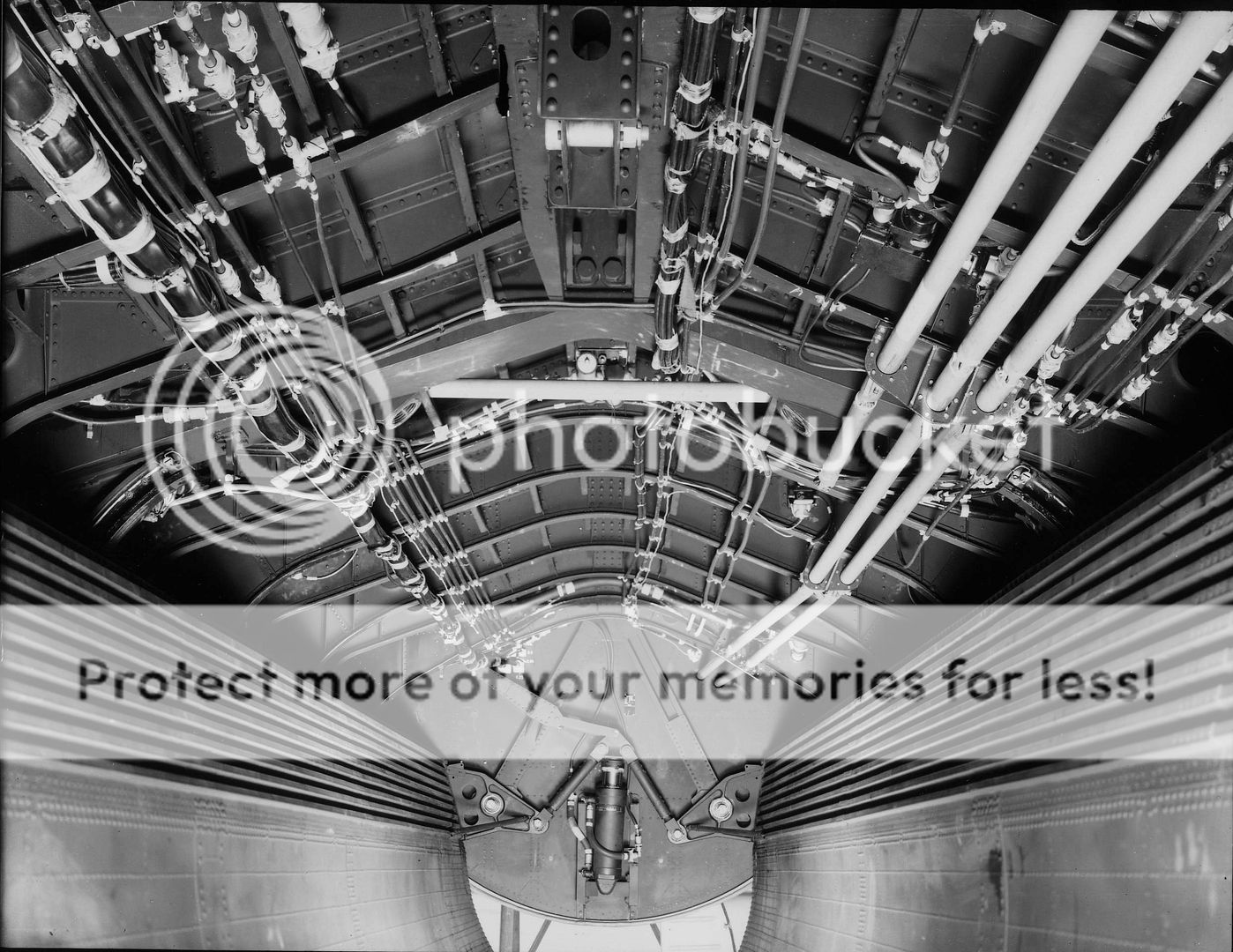 Modelling the B.2 Canberra bomb bay - Aircraft Cold War - Britmodeller.com