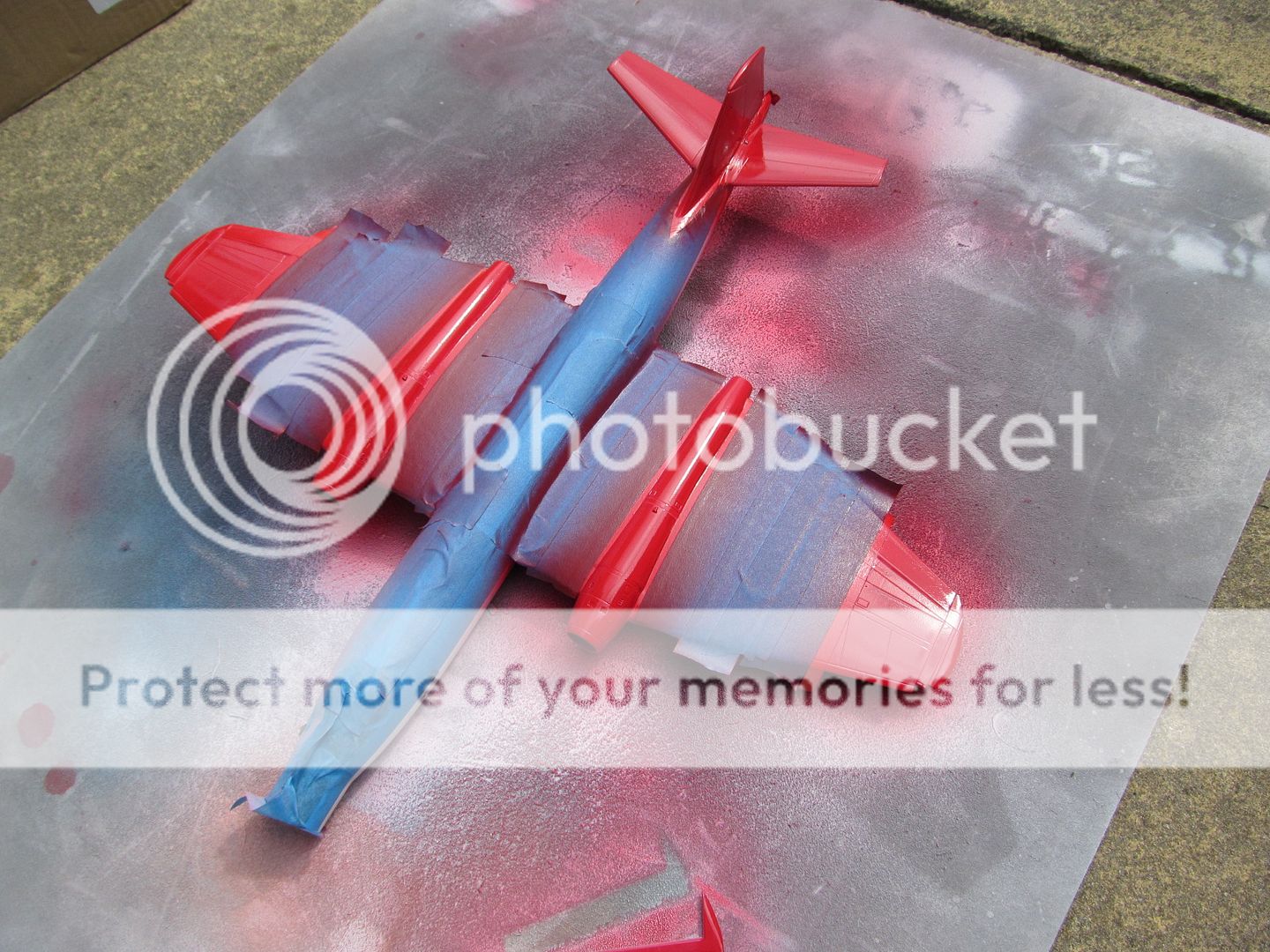 Raspberry Ripple Red - Aircraft Cold War - Britmodeller.com