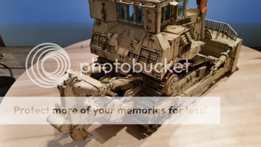 Meng 1:35 D9R armored bulldozer - Page 2 - International Scale Modeller
