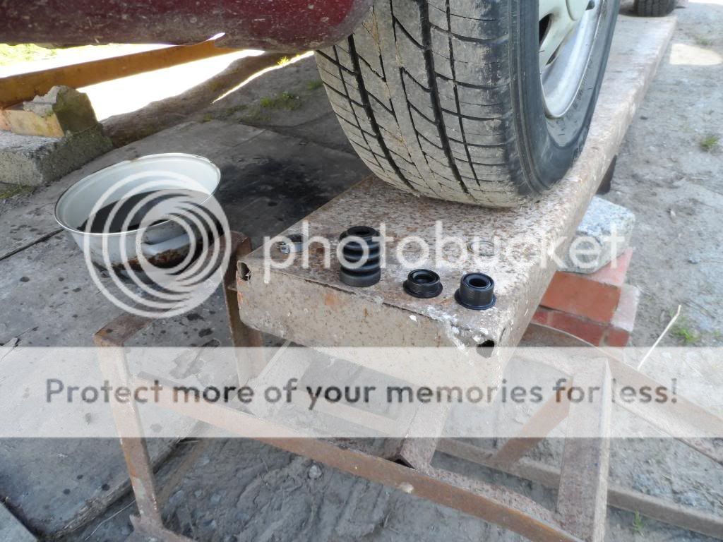 Gear selector linkage gaiter - Skoda Favorit, Skoda Felicia, Skoda Fun ...